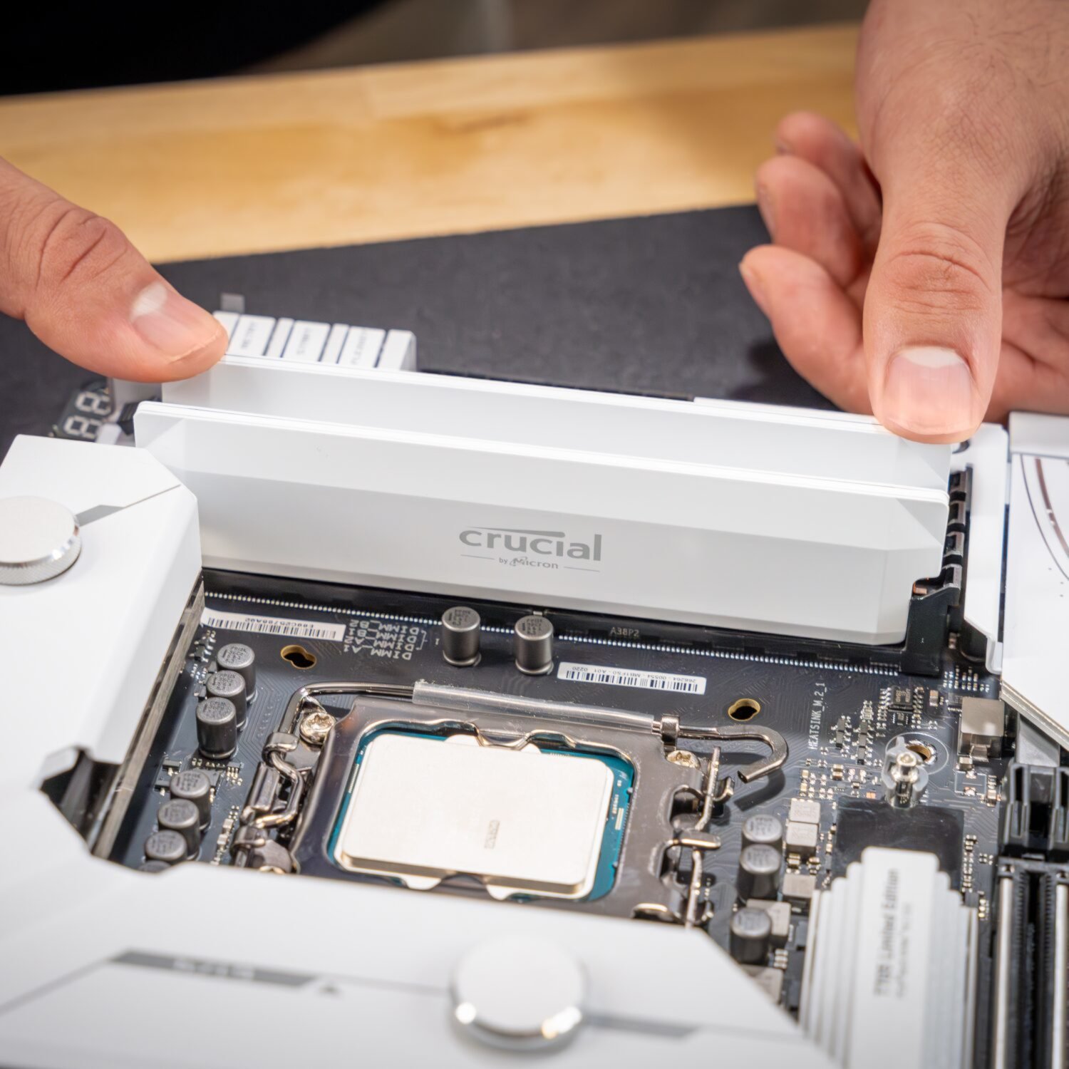 Crucial Pro DDR5 6000MHz 32GB Overclocking Memory Kit – White – NAXLAV.COM